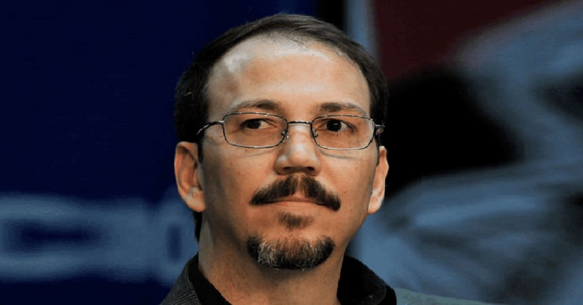 Cubano le escribe una carta a Alejandro Castro Espín - Cuballama Noticias