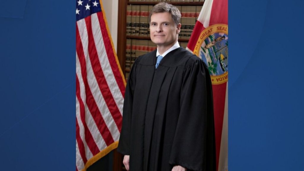 Elegido latino como presidente del Tribunal Supremo de Florida
