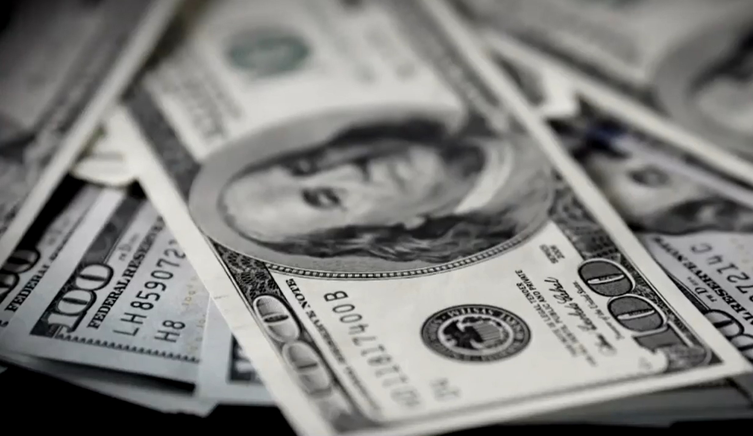 Dólar cae a 168 pesos cubanos, su valor más bajo desde inicios de ...