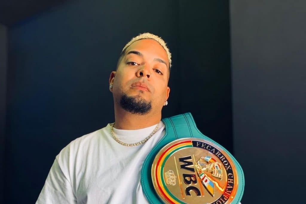 Yulien Oviedo critica a los cubanos que usaron camisetas de USA en el ...