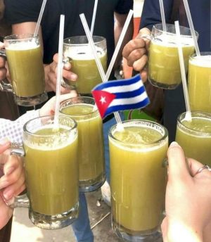 ¿El guarapo eleva... la potencia sexual? - Cuballama Noticias