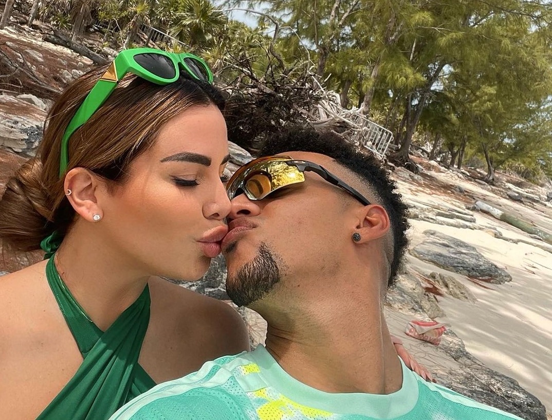 Cantante cubana Nayer está de cumpleaños: ¡Así la felicitó Víctor Víctor Mesa! - Cuballama Noticias