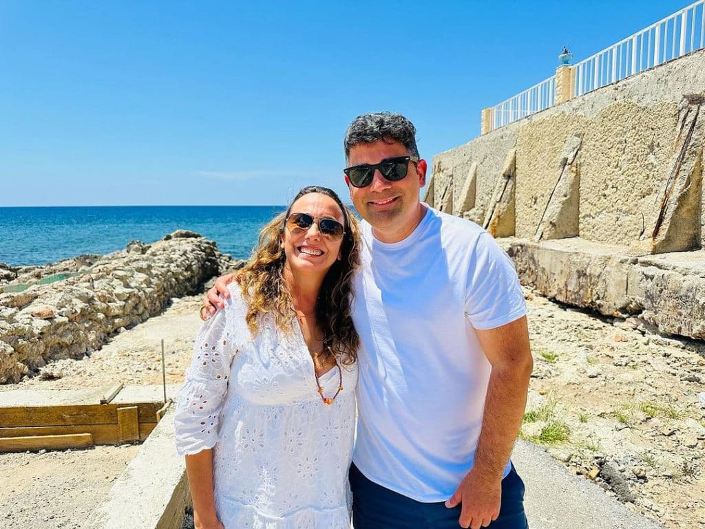 Locutor Abel Álvarez está en Cuba de vacaciones - Cuballama Noticias