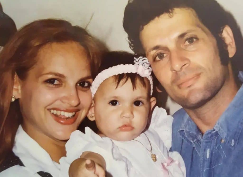 Así es Daniela Alí, la hija de los actores cubanos Omar Alí e Iris ...