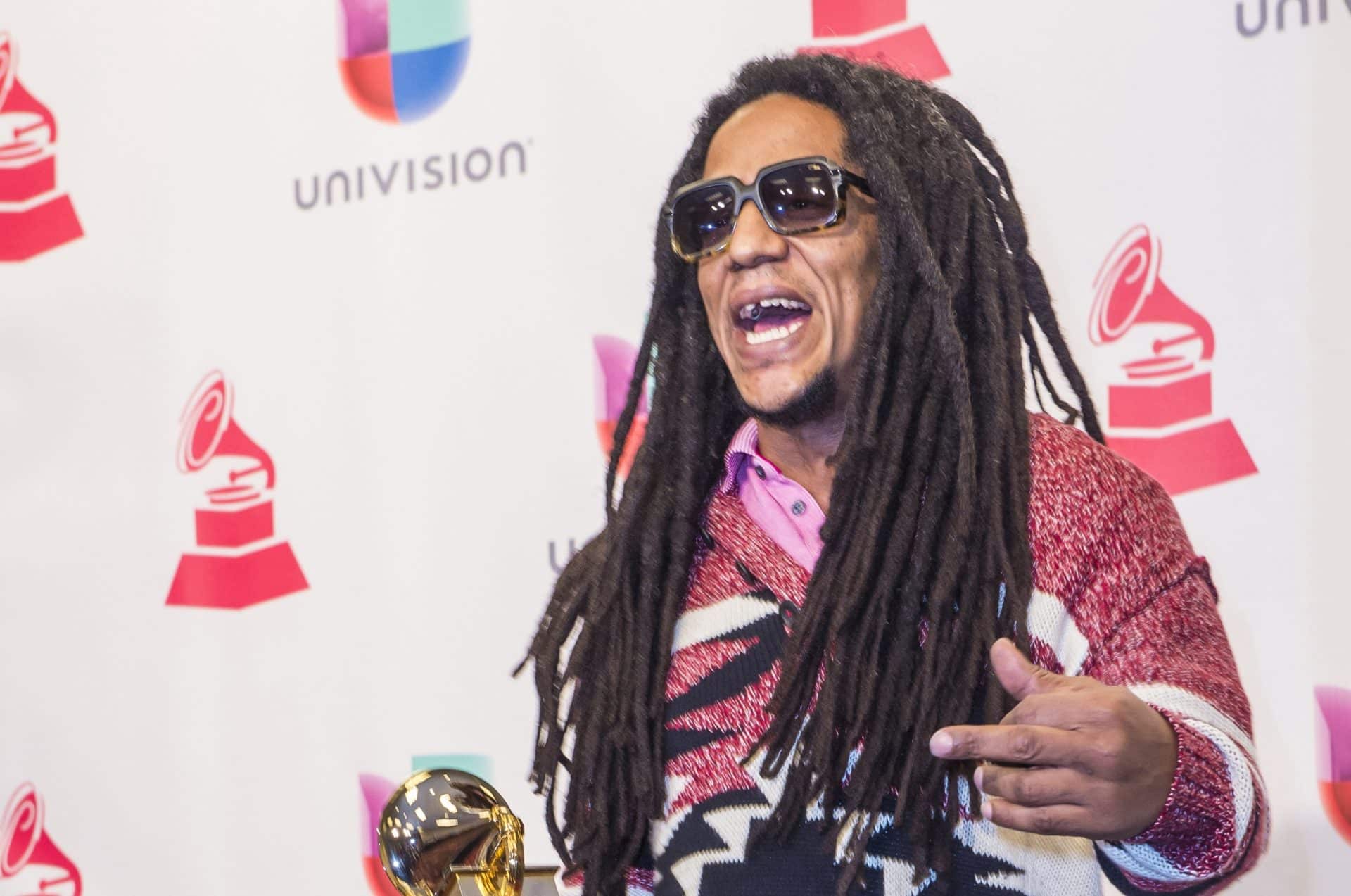 ¡Regresó la leyenda! Tego Calderón estrena “La Receta” tras 8 años de ...