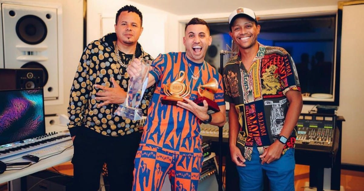 Lenier Mesa anuncia que viene “mucha música” junto a los productores ...