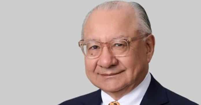 Acuerdo con Fiscalía libra a espía Manuel Rocha de 13 cargos ...