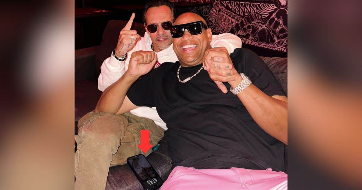 Nadie se fijó de esto en la foto de Marc Anthony junto a Alexander ...