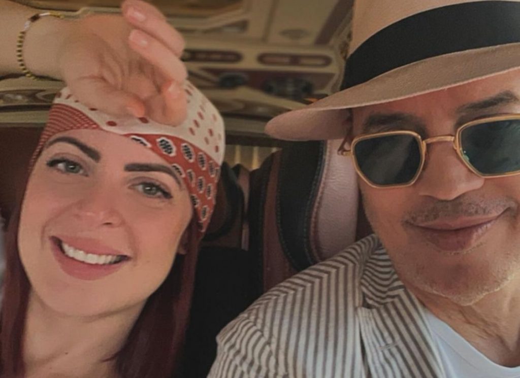 “La más linda y punto”: Alexis Valdés felicita a su esposa Claudia en ...