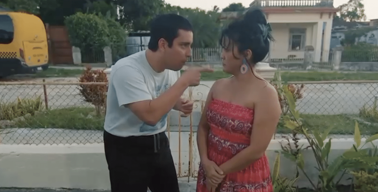 Ray Cruz y Yaremis Pérez lamentan la cancelación del estreno de “Al habla con los muertos”: “y ...