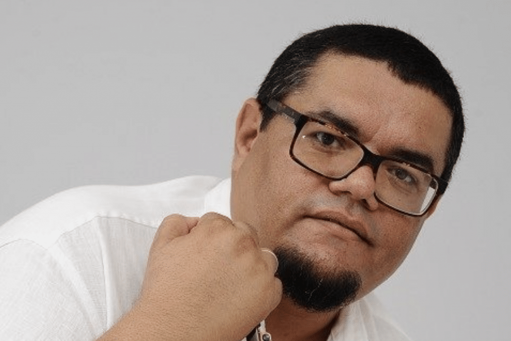 Trovador cubano Eduardo Sosa “sin mejorías” tras accidente cerebrovascular - Cuballama Noticias