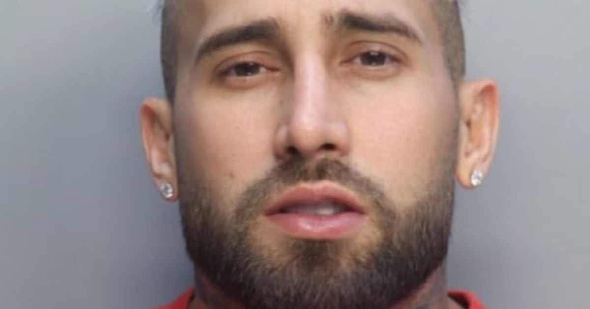 Leamsy La Figura denuncia muerte de un joven bajo custodia de ICE en el Alligator Alcatraz ...