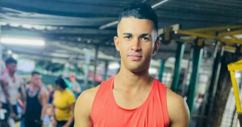 Muere cubano de 21 años tras desplomarse el techo de una parada en ...